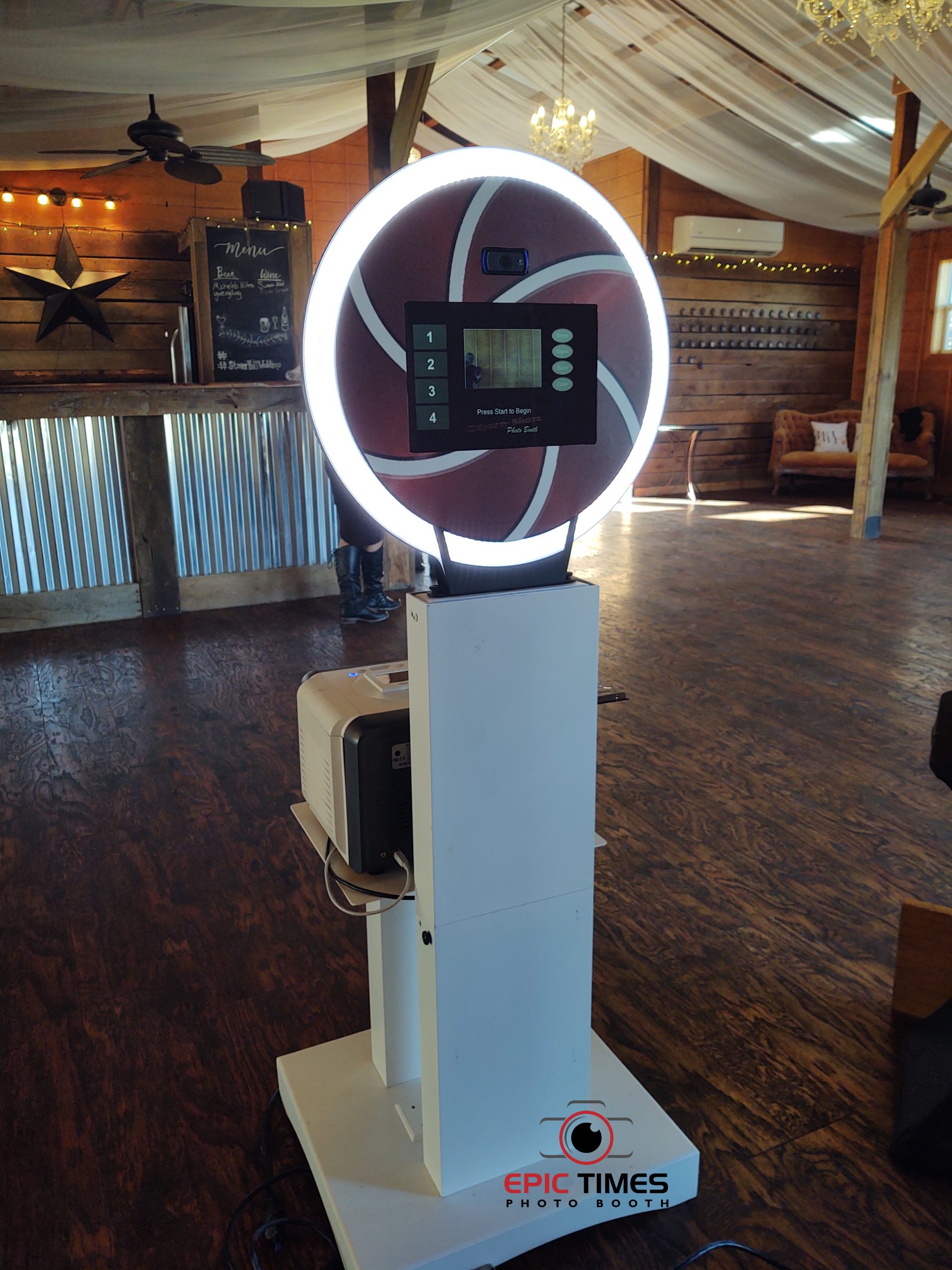 Open Concept Booth – Epic Times Photo Booth